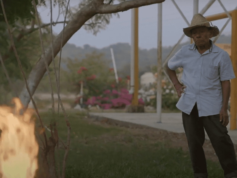 Un telar de historias: Entrevista con Ismael Vásquez, director de HILANDO SONES | Morelia Film ...